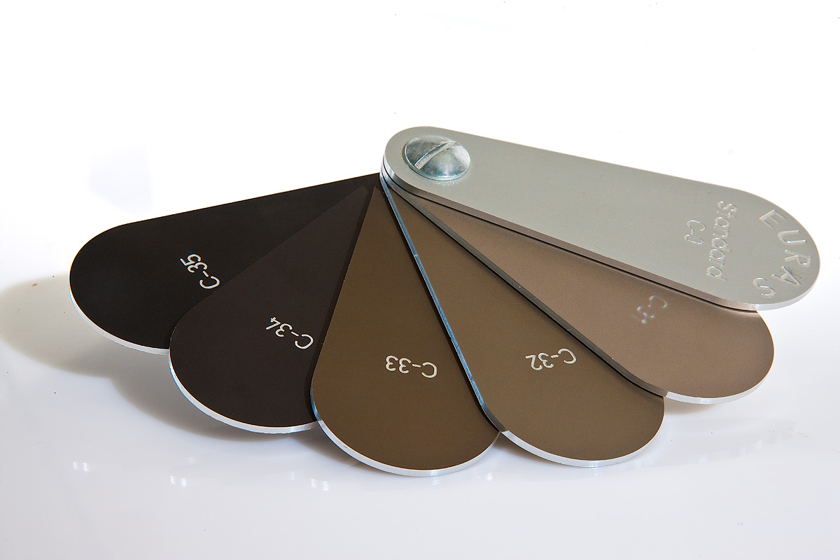 Industriegehäuse, Touchsysteme, Gehäusebau & Tastaturen